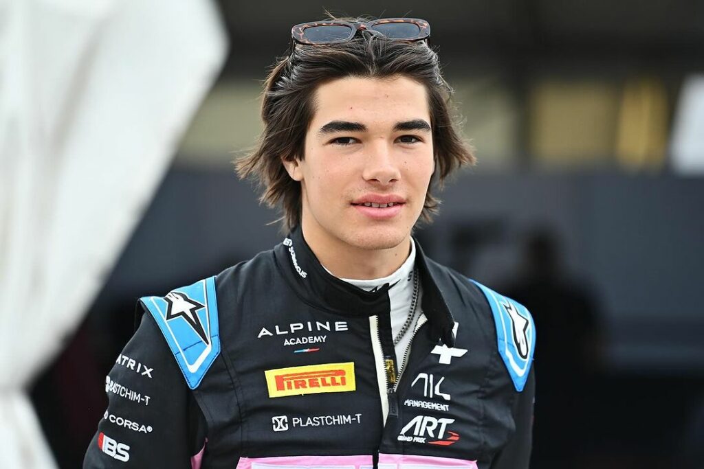 Nikola Tsolov deliberately hits Alex Dunne in Formula 3 practice at the ...