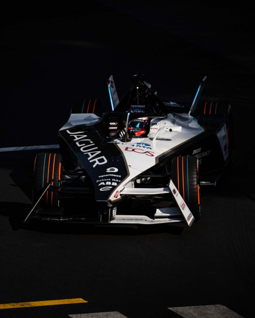 Evans claims fourth win in Rome to close in on title lead, multiple ...